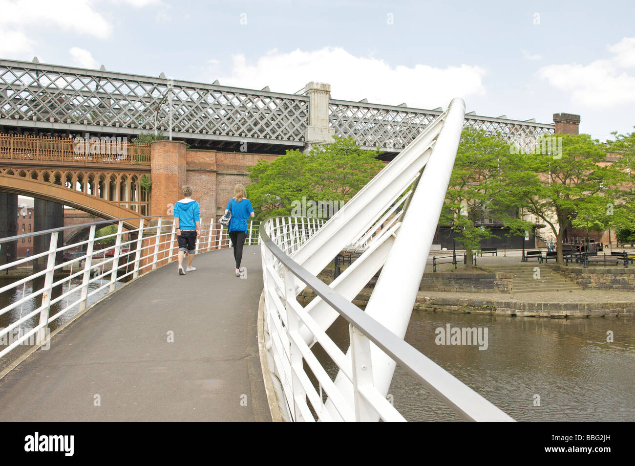 Merchants bridge manchester castlefield hi-res stock photography and ...