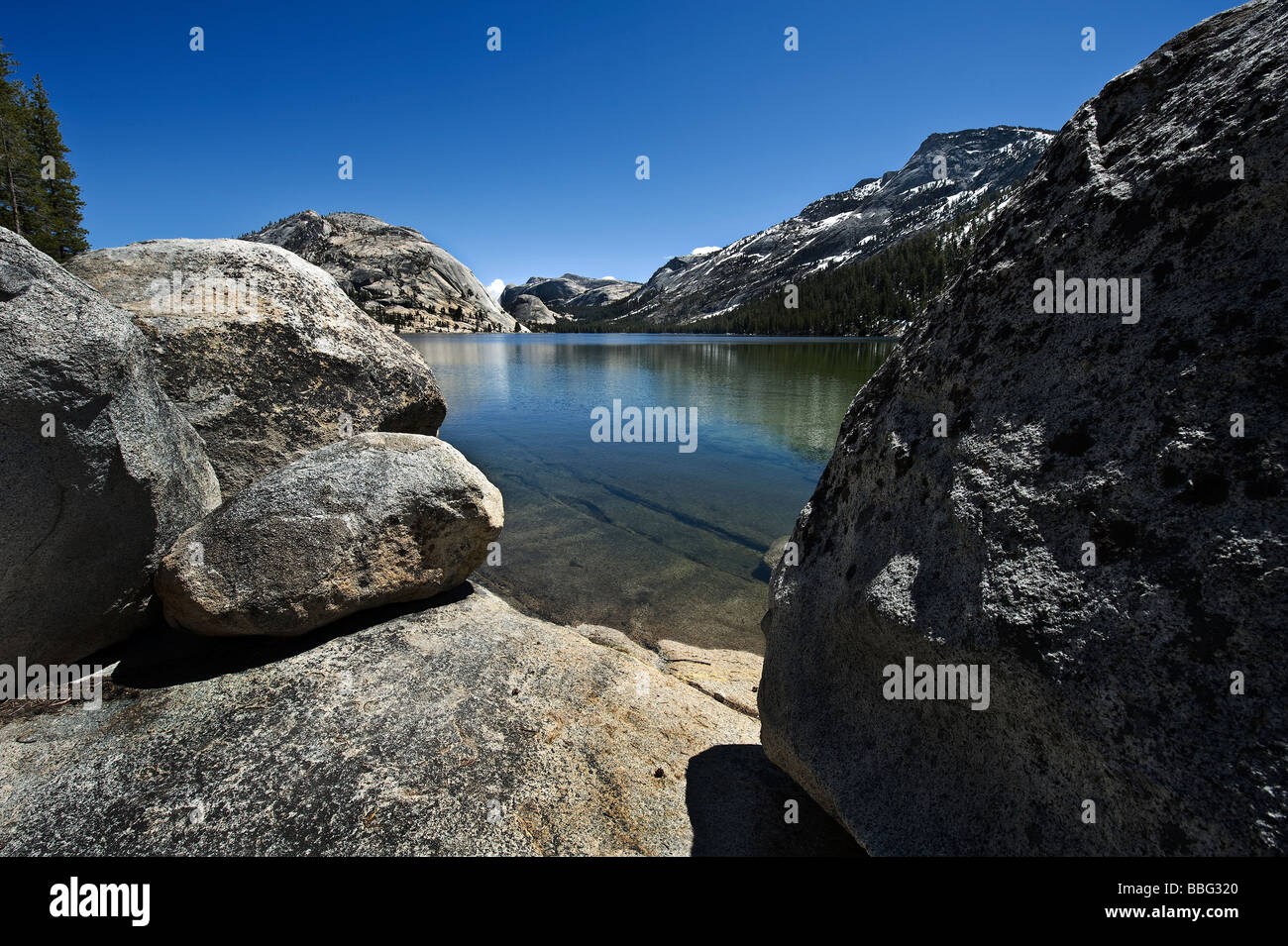 Yosemite rocks hi-res stock photography and images - Alamy