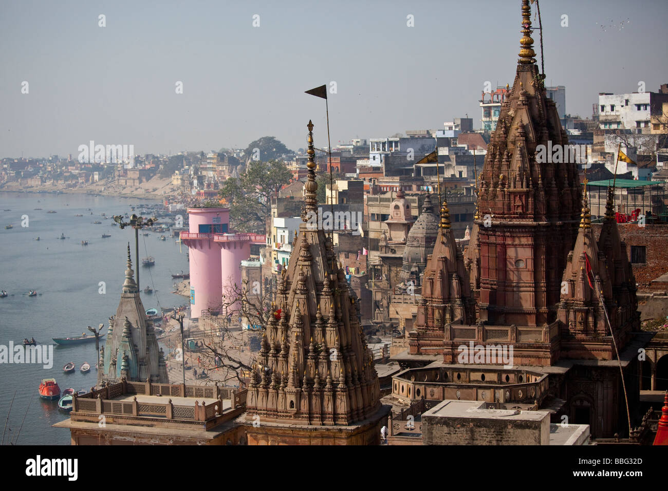 Varanasi temple ganges hi-res stock photography and images - Alamy