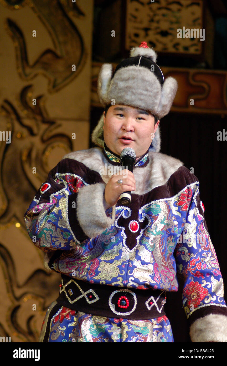 Faces mongolia mongolian hi-res stock photography and images - Alamy