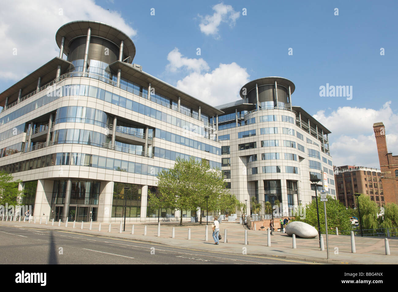 Barbirolli Square Manchester city centre Stock Photo - Alamy