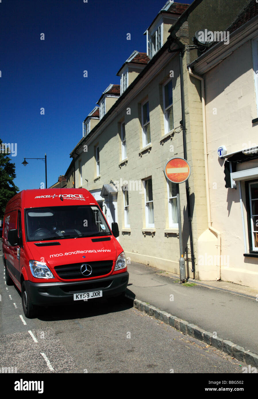 Parcelforce hi-res stock photography and images - Alamy