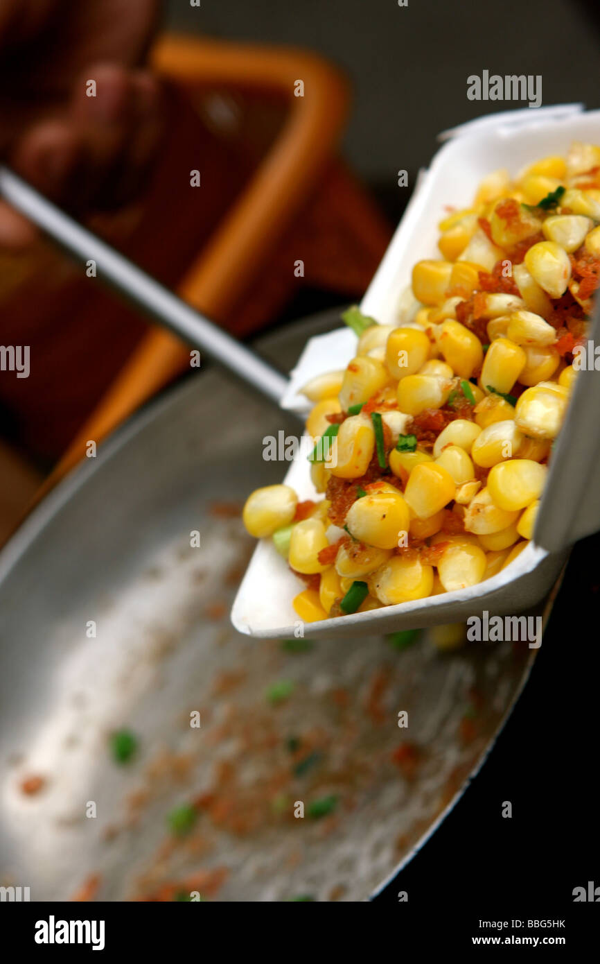 tray of hot corn Stock Photo - Alamy