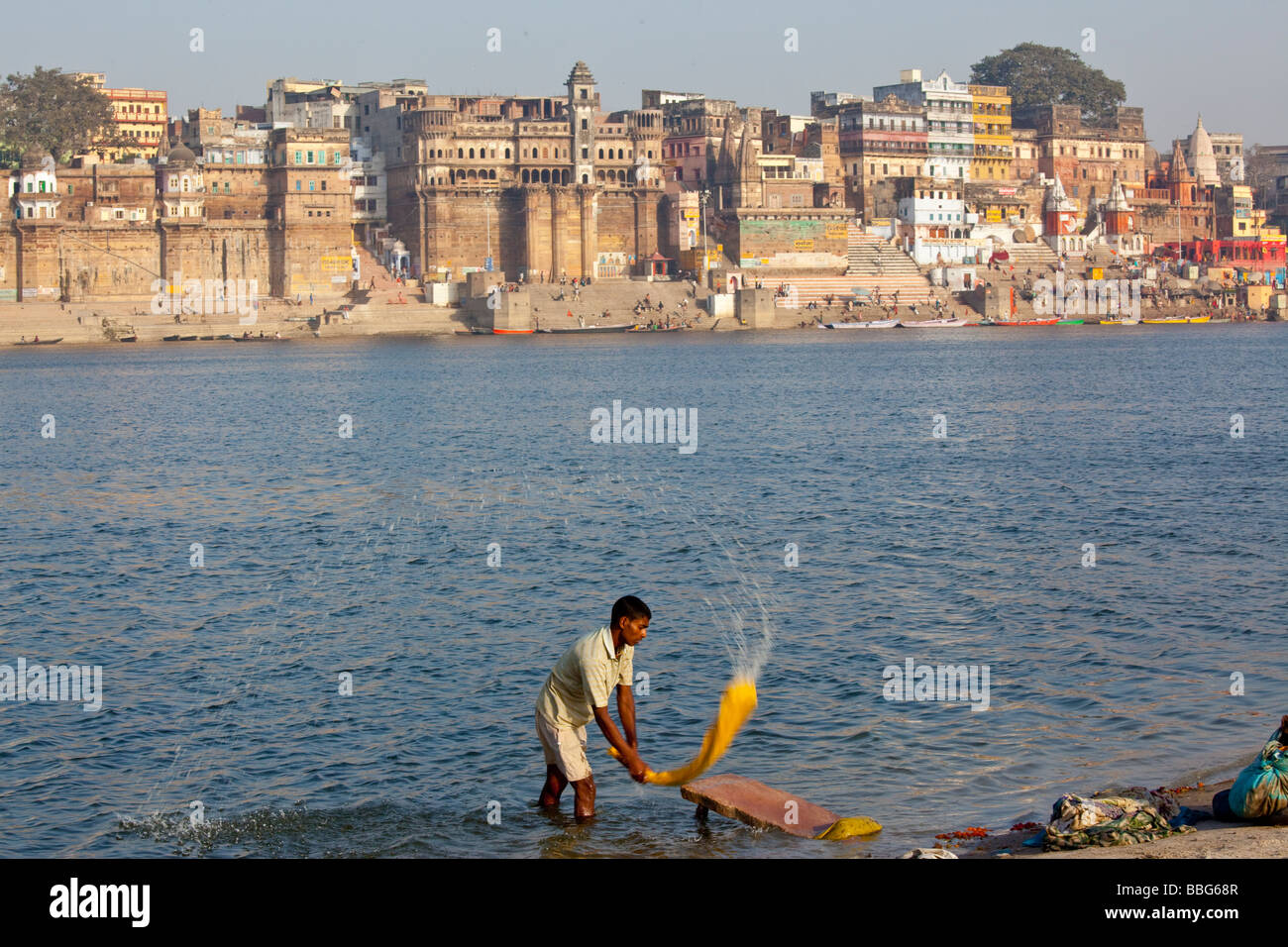 Washing in ganges river hi-res stock photography and images - Alamy