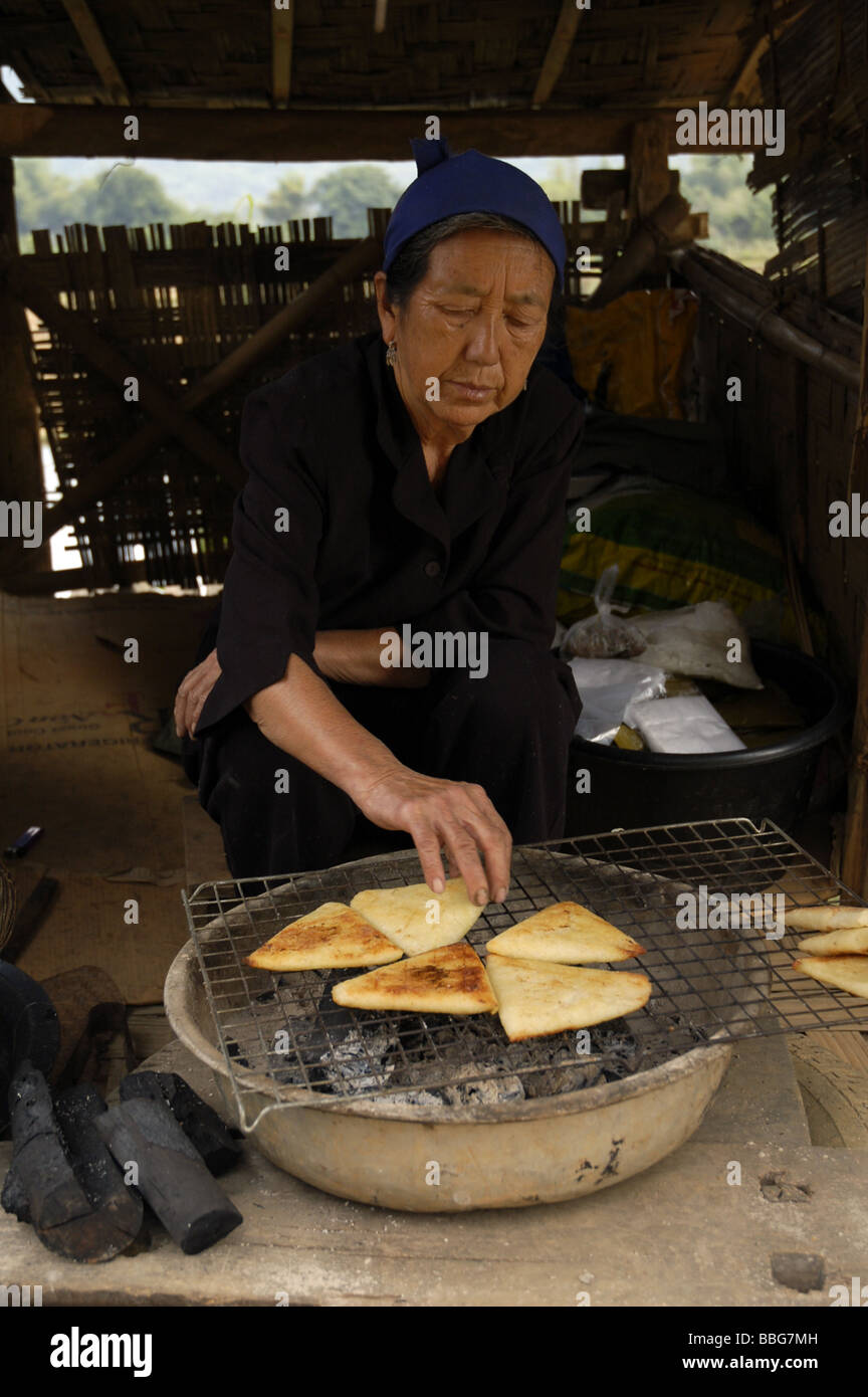 Lao old woman hi-res stock photography and images - Alamy
