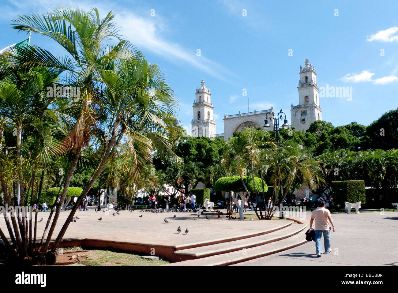 Merida mexico plaza mayor hi-res stock photography and images - Alamy