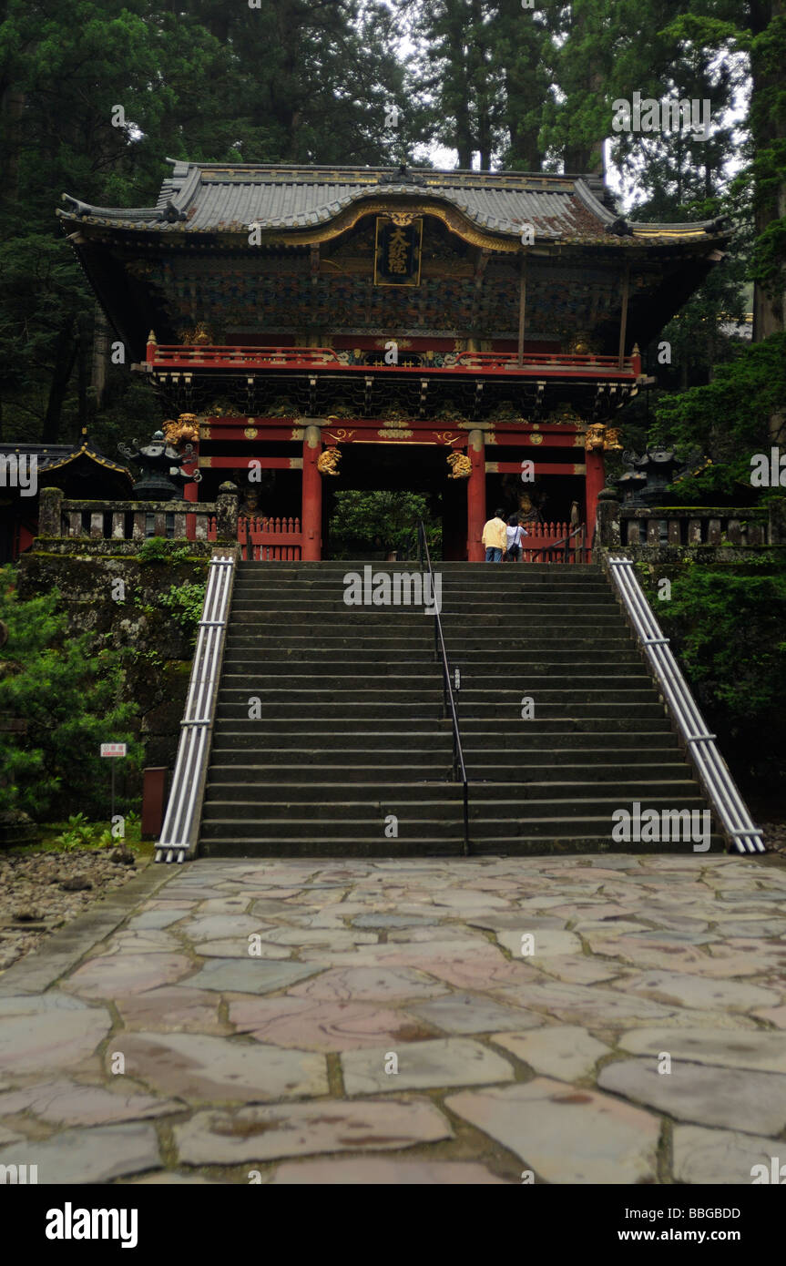 Nitenmon gate taiyuin mausoleum nikko hi-res stock photography and ...