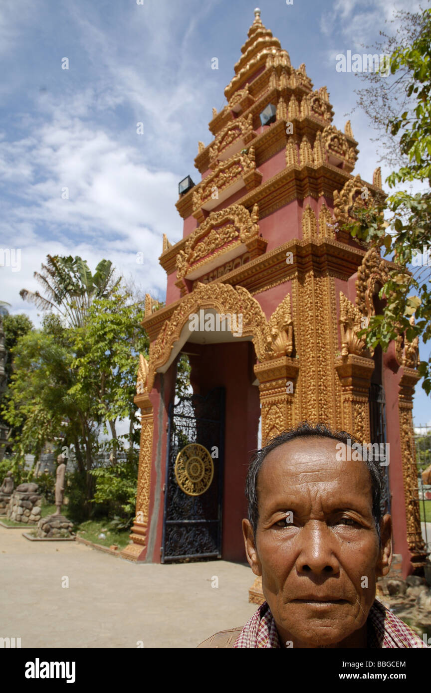 Khmer man hi-res stock photography and images - Alamy