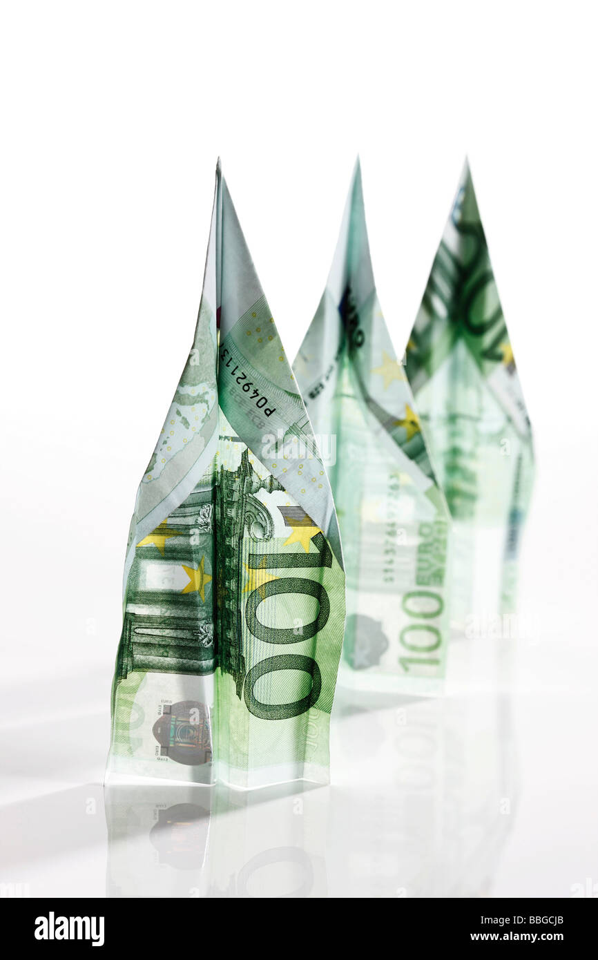 100 euro banknotes, paper planes Stock Photo - Alamy