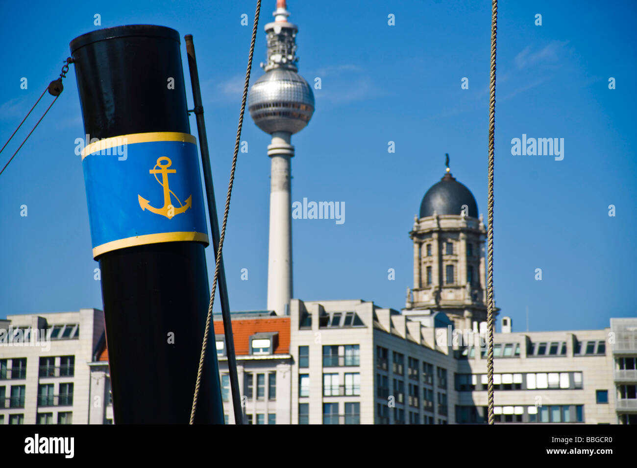 Berlin port hi-res stock photography and images - Alamy