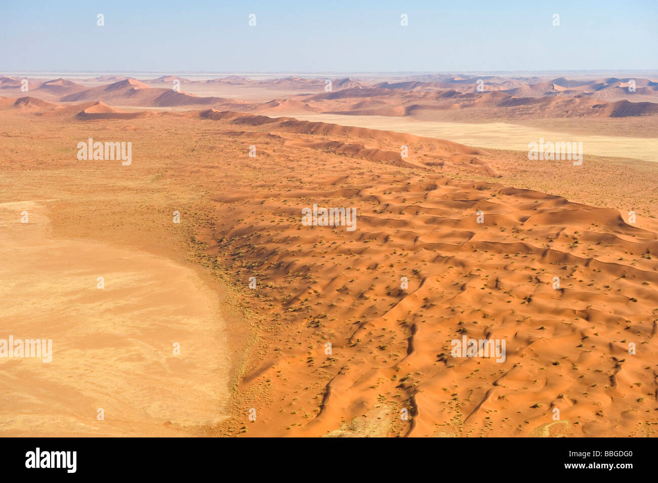 Sand dunes aerial photograph hi-res stock photography and images - Alamy