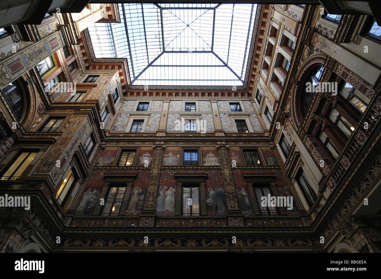 Galleria Minghetti, Via Marco Minghetti, historic city centre, Rome ...