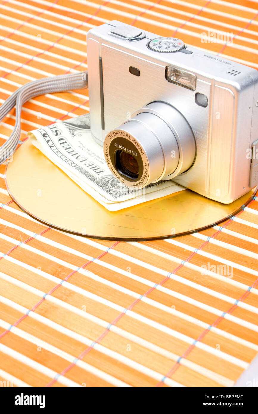 Photo to disk hi-res stock photography and images - Alamy