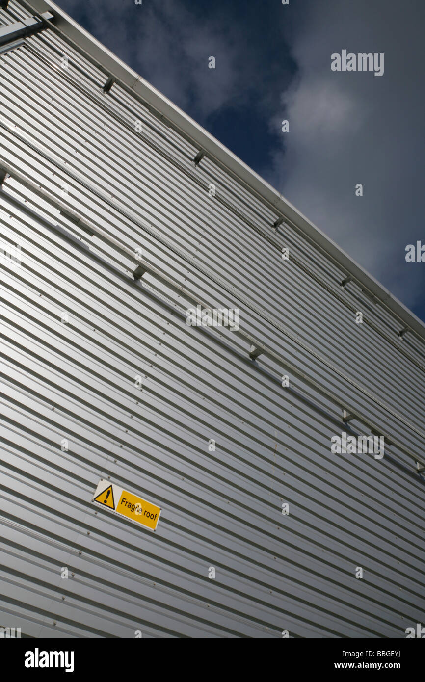 Metal cladding roof hi-res stock photography and images - Alamy