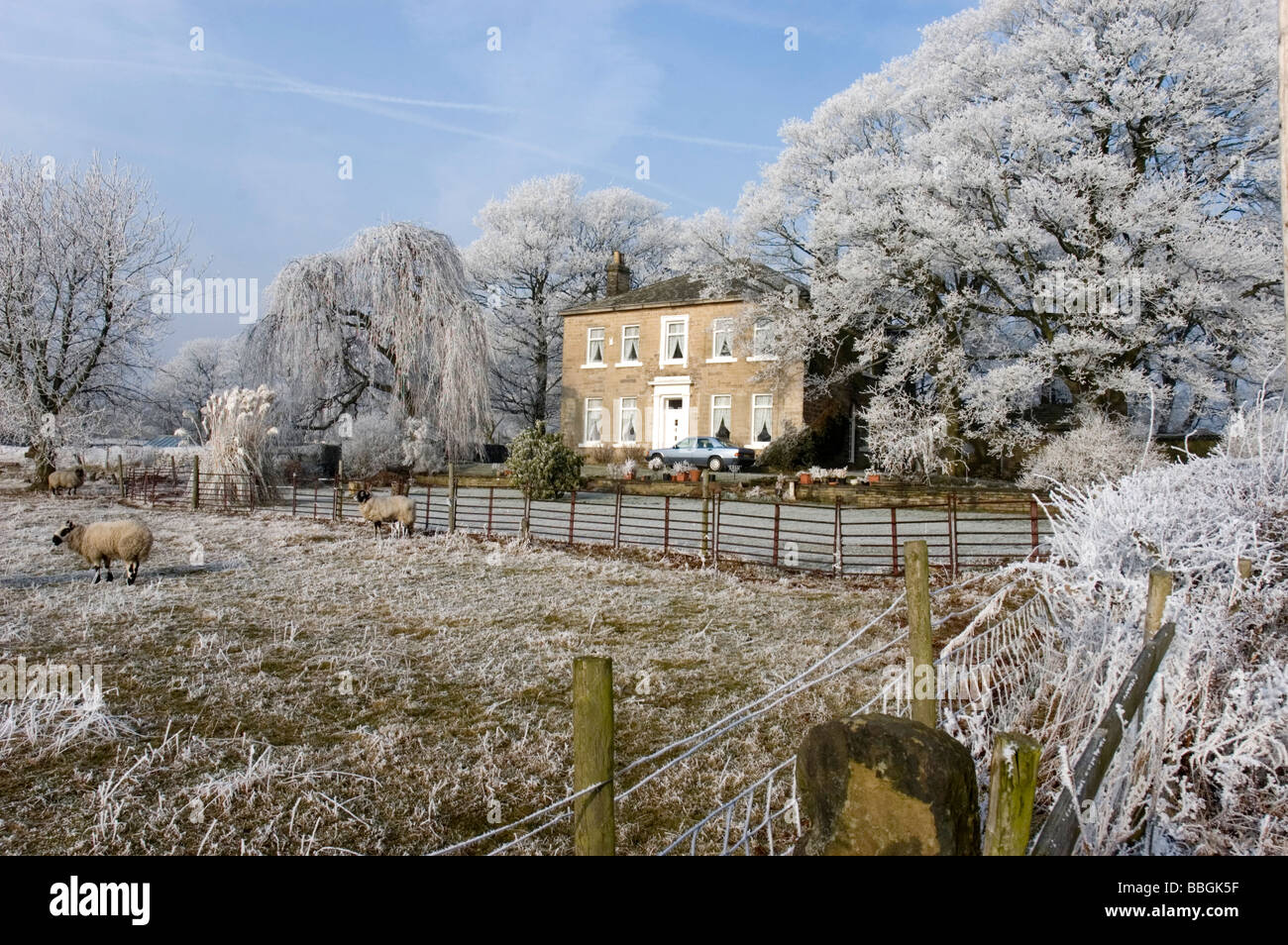 Yorkshire Farm in heavy frost Stock Photo - Alamy