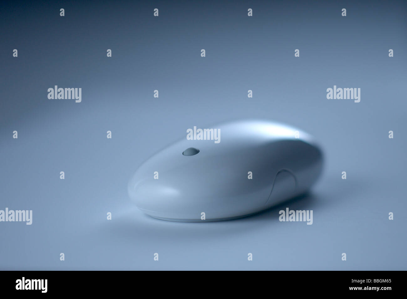 CORDLESS COMPUTER MOUSE Stock Photo - Alamy