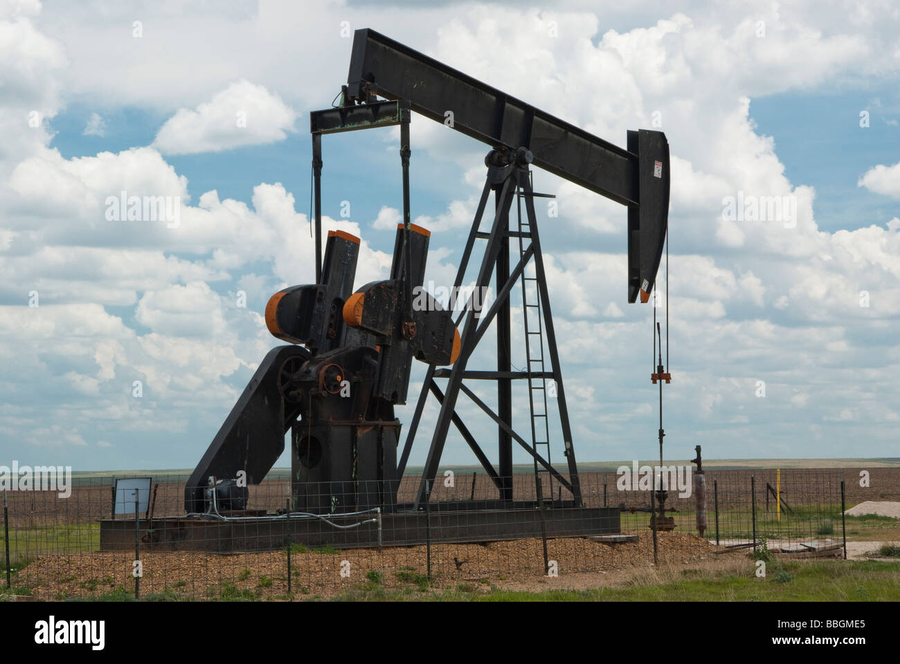 Oil pump in the Texas Panhandle Stock Photo - Alamy