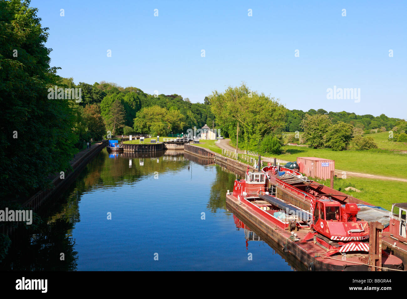 Sprotbrough Lock on the River Don, Sprotbrough, Doncaster, South ...