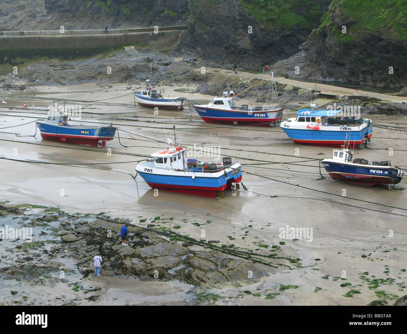 Low tide port isaac in hi-res stock photography and images - Alamy