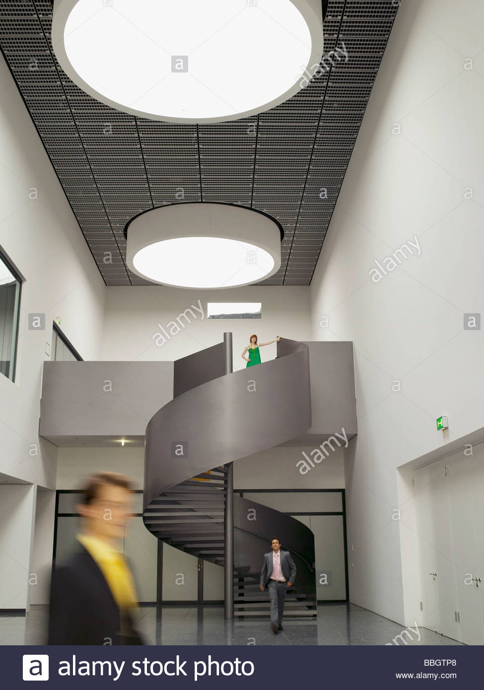 Modern Office Building Stock Photos & Modern Office Building Stock ...
