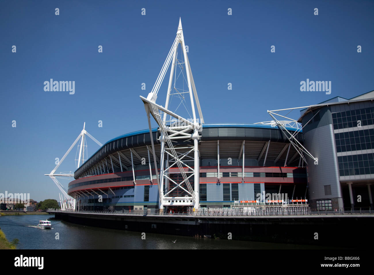 Boxing millennium stadium cardiff hi-res stock photography and images ...