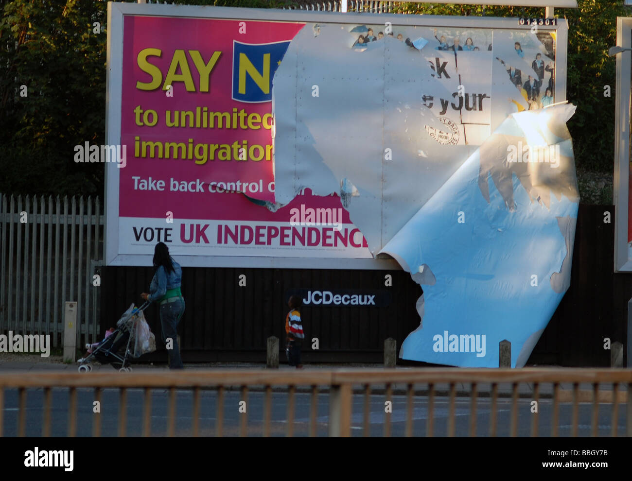 Say no to ukip hi-res stock photography and images - Alamy