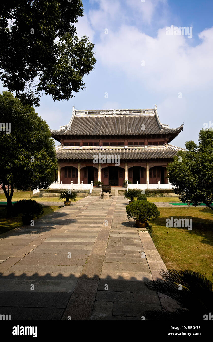 China, Zhejiang Province, Hangzhou, Temple Stock Photo - Alamy