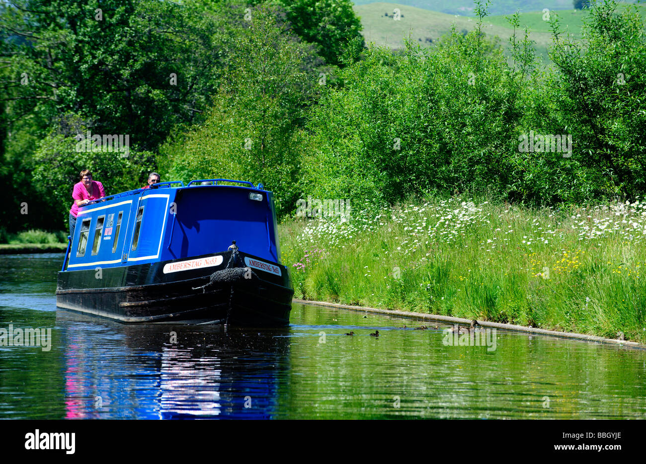 Llangollen canal boat hi-res stock photography and images - Alamy