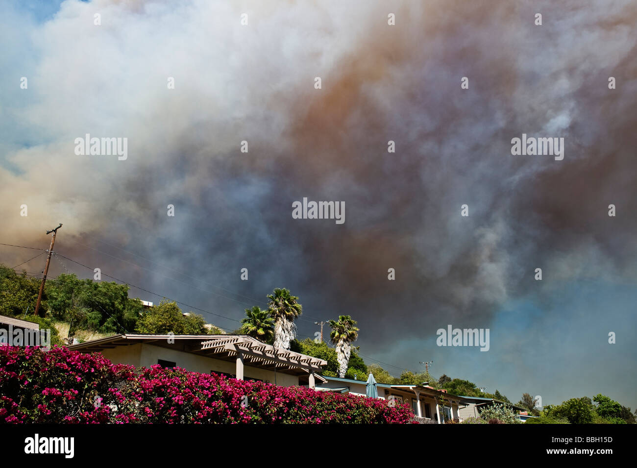 Jesusita fire hi-res stock photography and images - Alamy