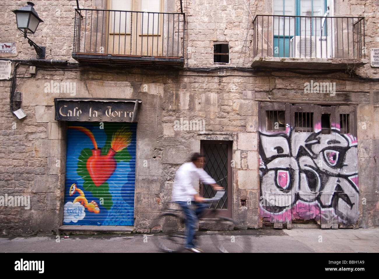 Graffiti In Spanish High Resolution Stock Photography and Images - Alamy