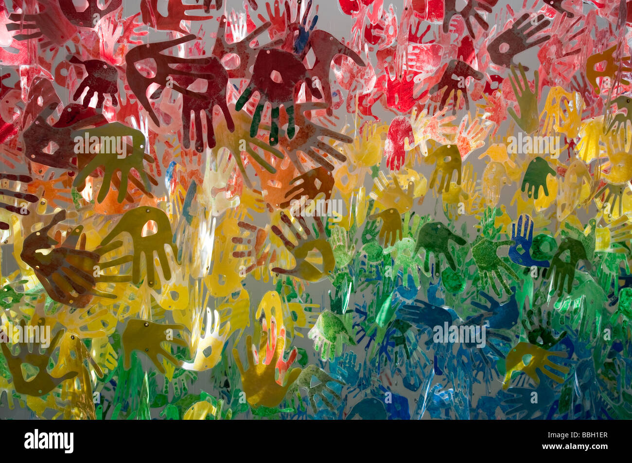 Hand painted sculpture hi-res stock photography and images - Alamy