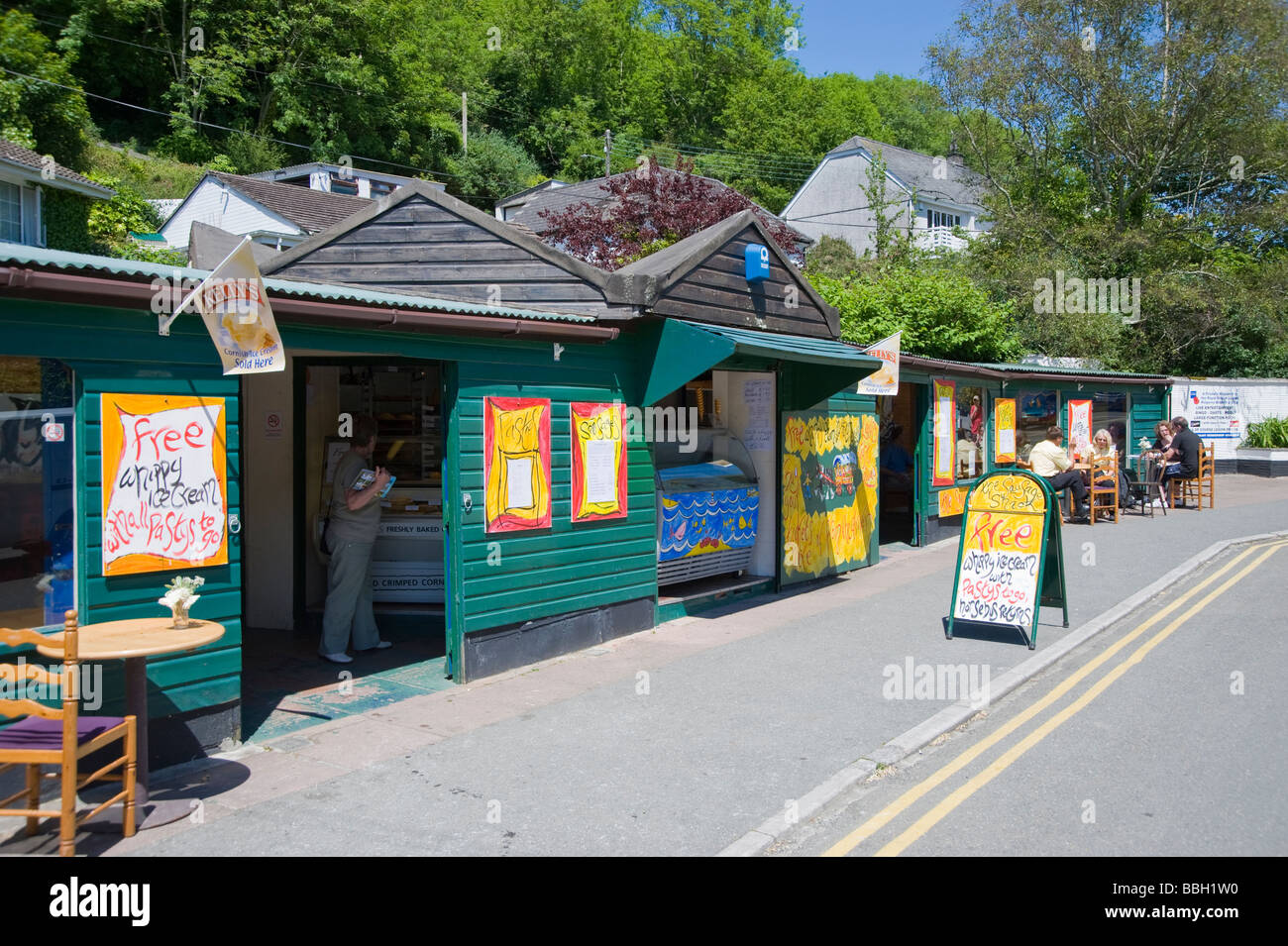 Pasty and Ice Cream shops at Polperro Stock Photo - Alamy