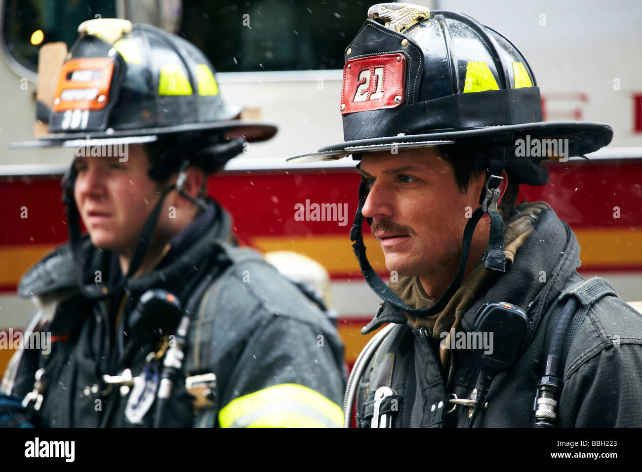 Firefighter firemen nyfd nyc hi-res stock photography and images - Alamy