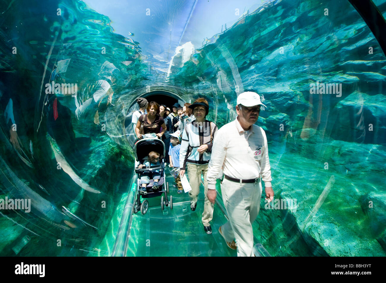 Walk through exhibit hi-res stock photography and images - Alamy