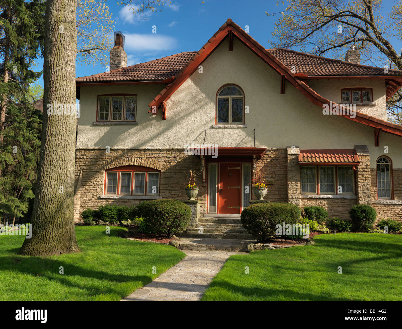 Beautiful family house Stock Photo - Alamy