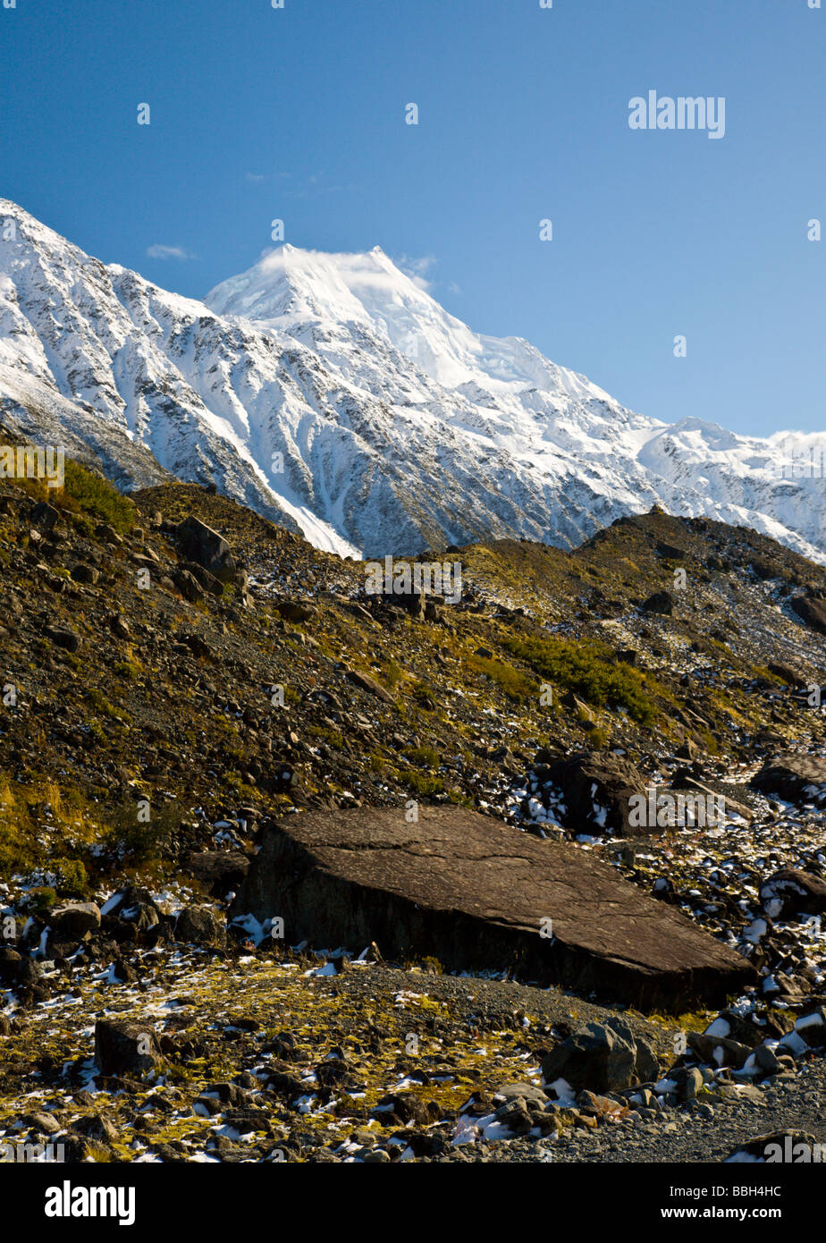 Peak in Mount Cook National Park South Island New Zealand Stock Photo ...