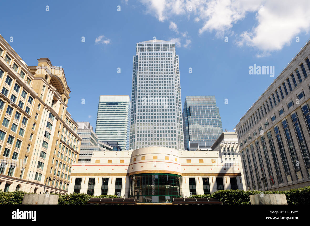 Cabot square hi-res stock photography and images - Alamy