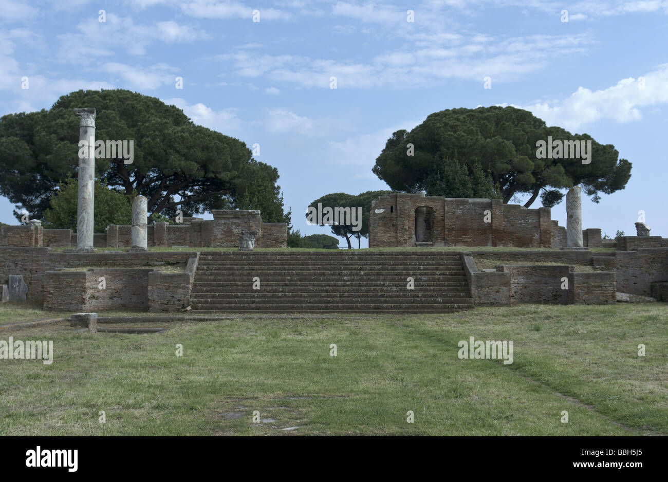 Rome, Ostia Antica. Ruins of the Round Temple Stock Photo - Alamy