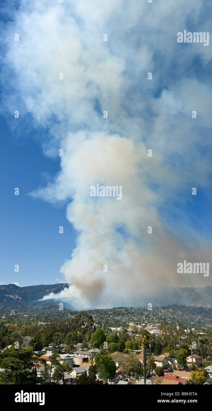 Santa Barbara, California - Smoke from early hours of Jesusita fire ...