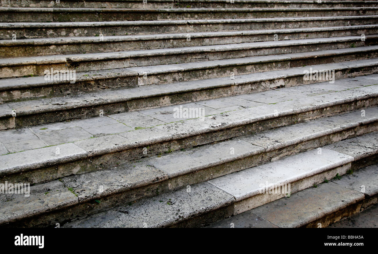 Old weathered stone stairs hi-res stock photography and images - Alamy