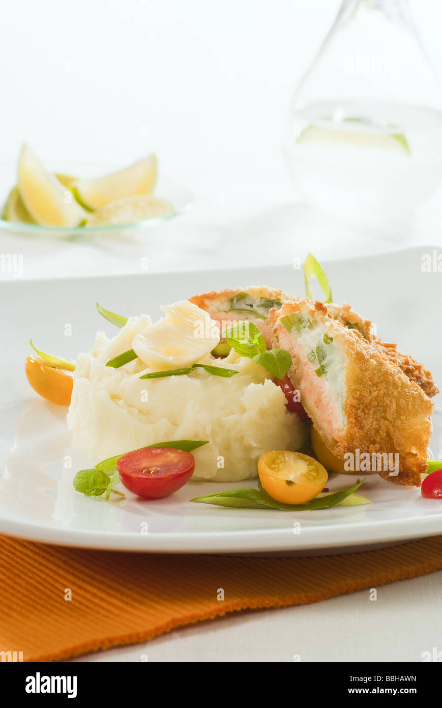 Fried fish and mashed potato Stock Photo - Alamy