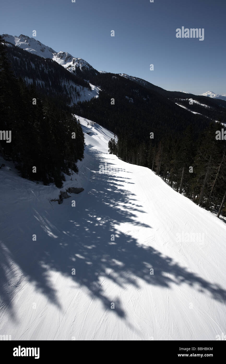 Ski slope empty sport skiing hi-res stock photography and images - Alamy