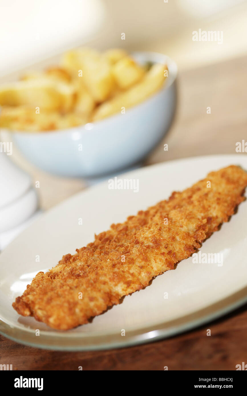 Eating fish and chips at home hi-res stock photography and images - Alamy