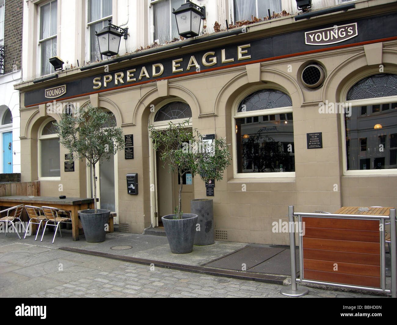 The eagle pub london hi-res stock photography and images - Alamy