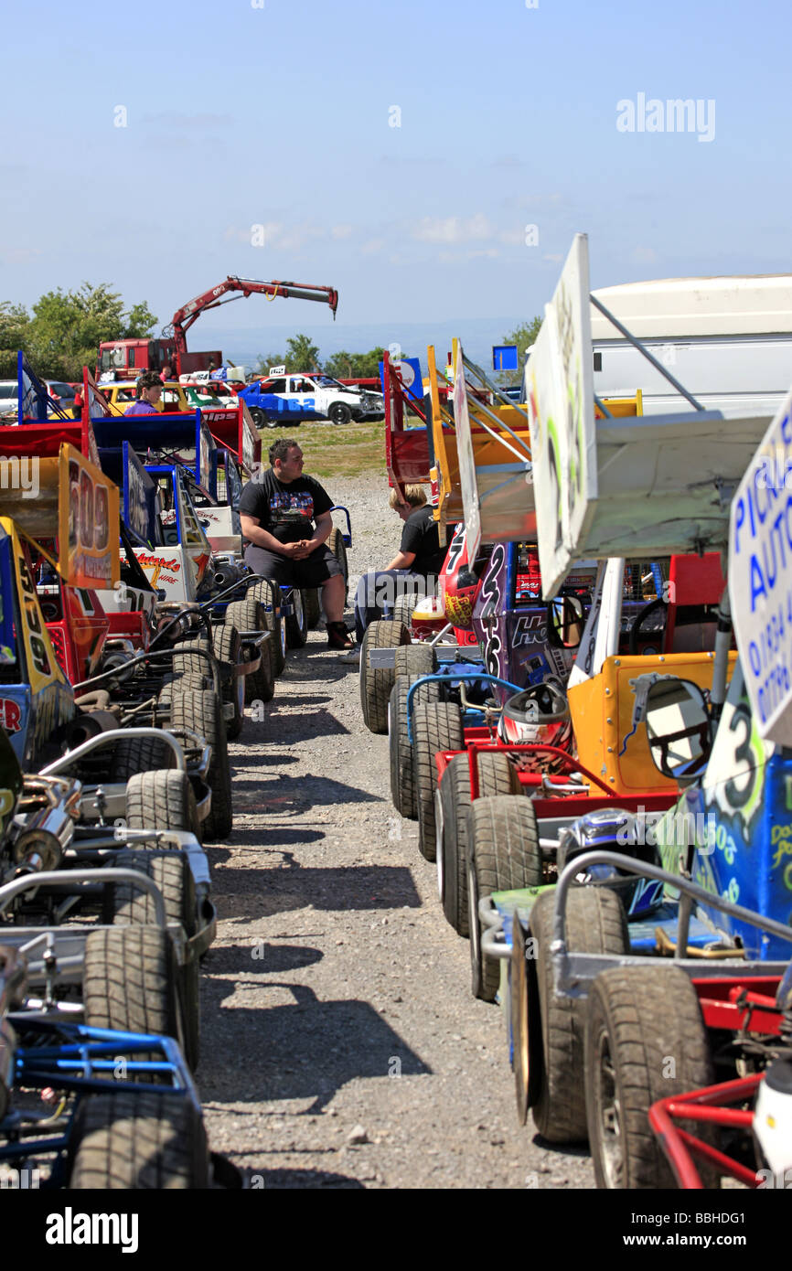 Formula 2 Stock car motor racing vehicles in the Pits Stock Photo - Alamy