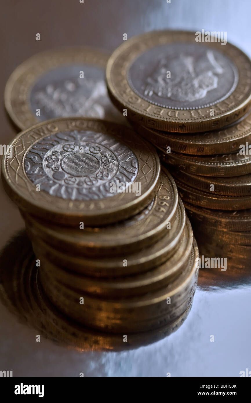 two pound coins Stock Photo - Alamy