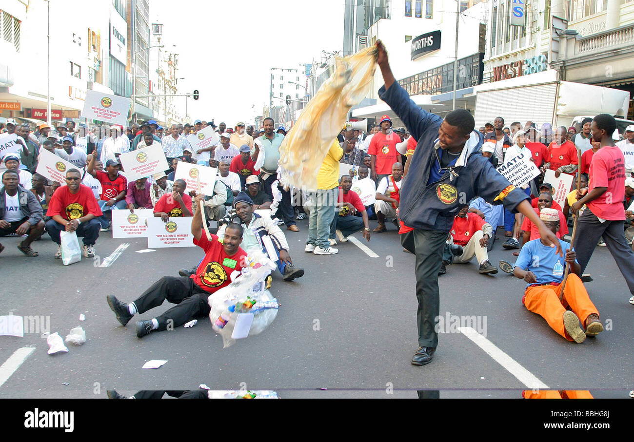 Samwu Logo Samwu Demands R9.6 Million From Former Leader Moses Miya