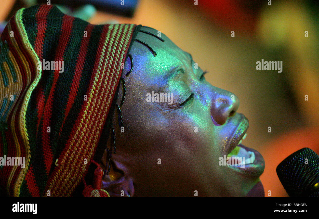 Busi mhlongo hi-res stock photography and images - Alamy