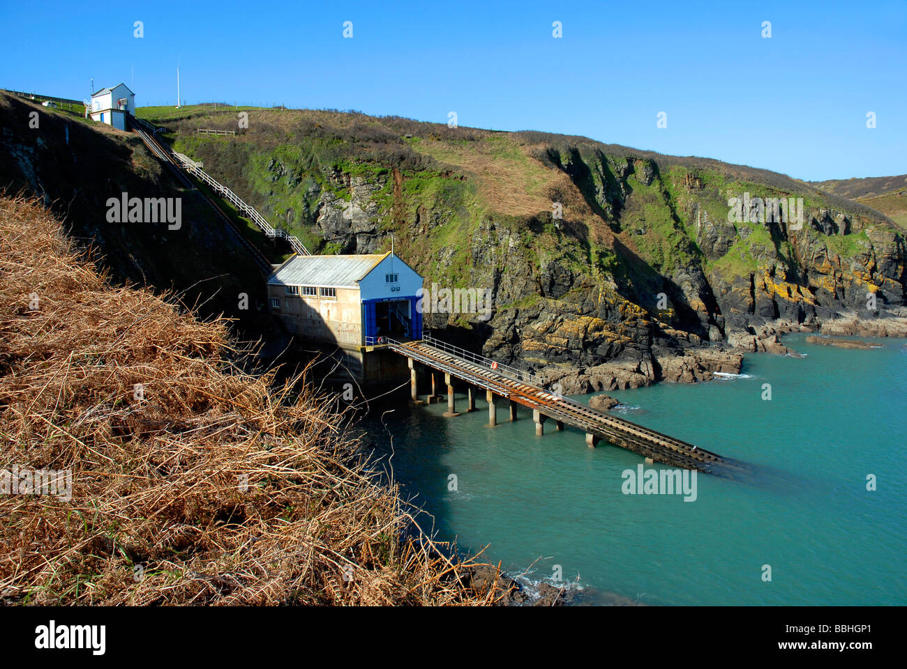 Lizard lifeboat station hi-res stock photography and images - Alamy