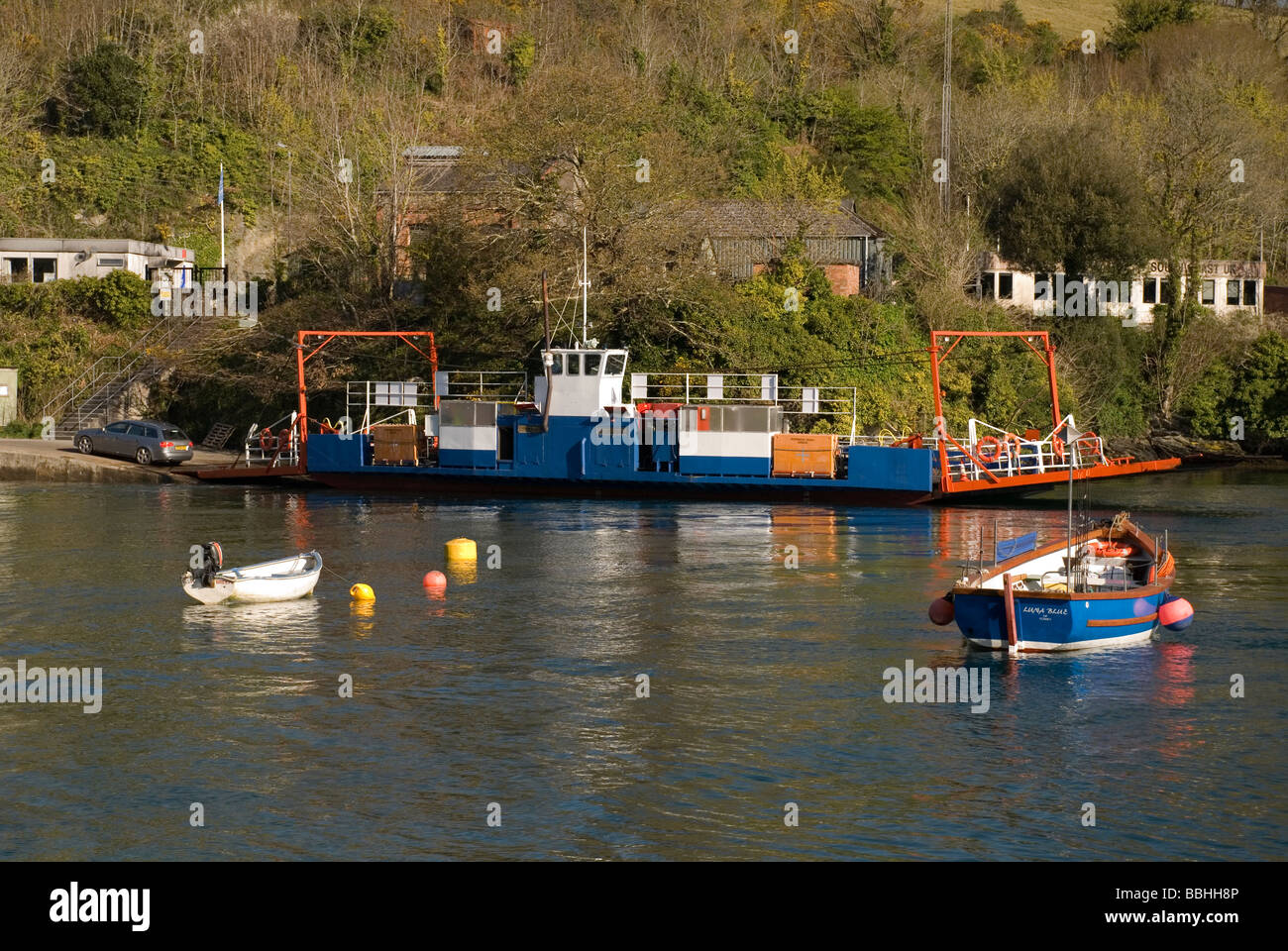 The Bodinnick to Fowey car ferry Stock Photo - Alamy